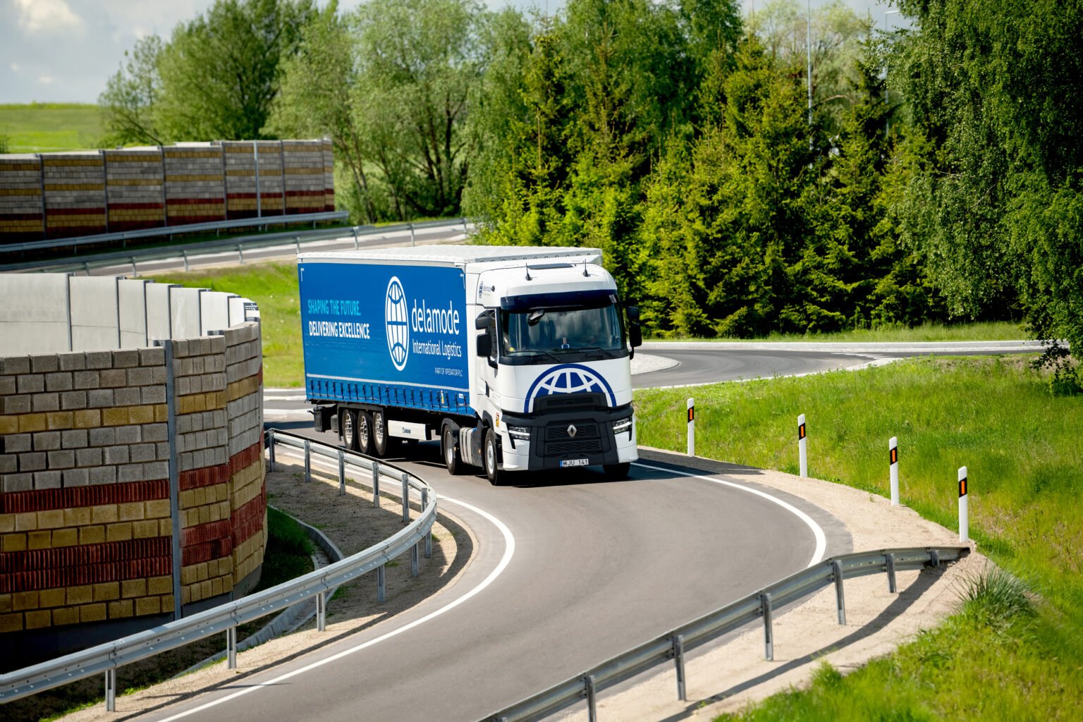 Delamode Trucking Ltd